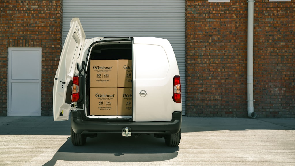 Model Overview - OPEL Combo Cargo 1.6TD Van - OPEL SA